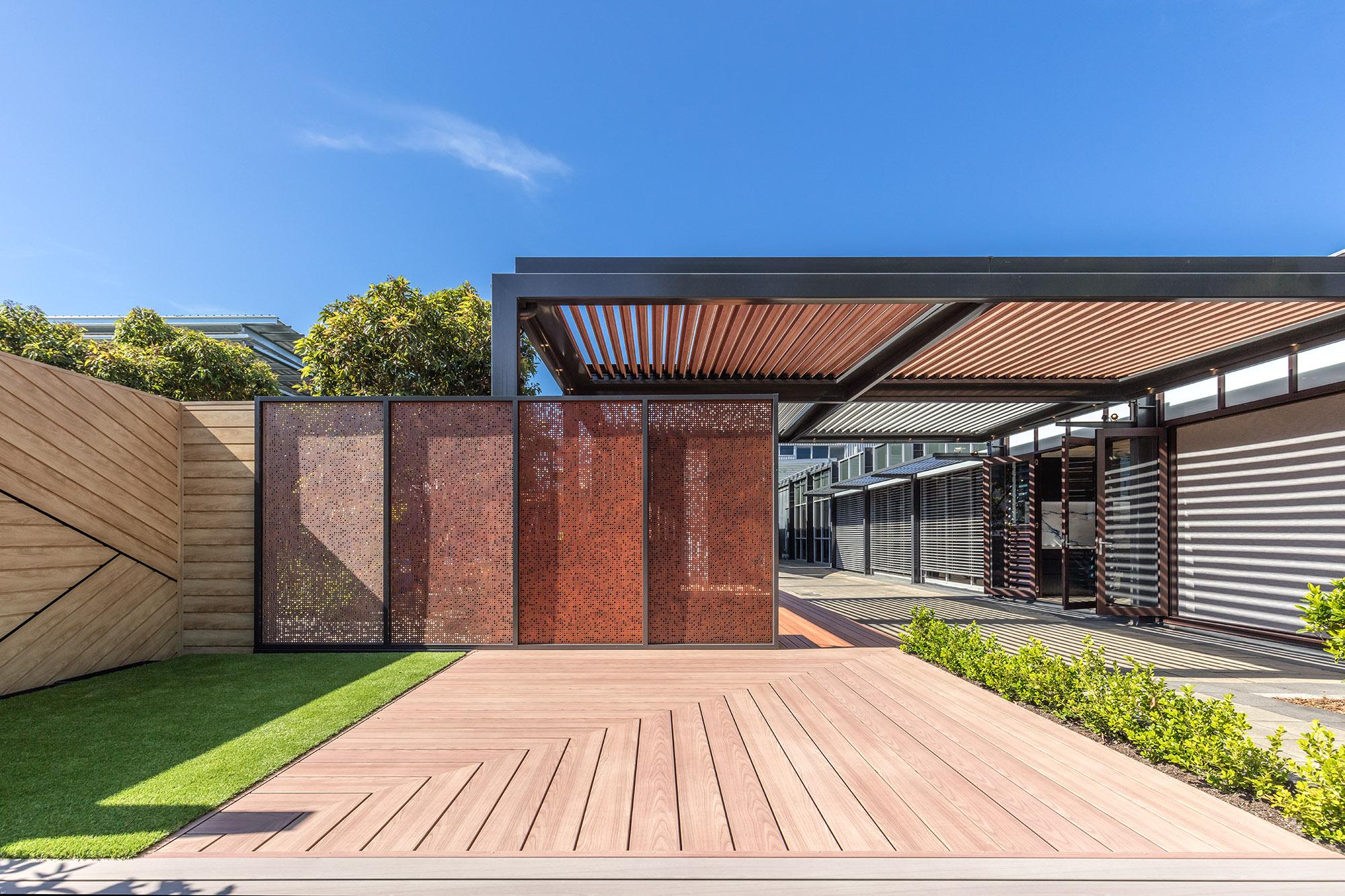 Episode 165: Professor Michael Stacey on why Aluminium may be the most ...