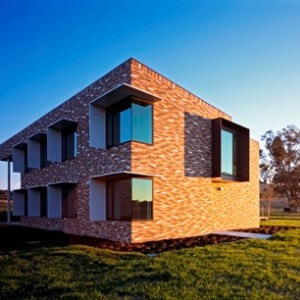 Facades: La Trobe University Wodonga campus, Billard Leece Partnership ...